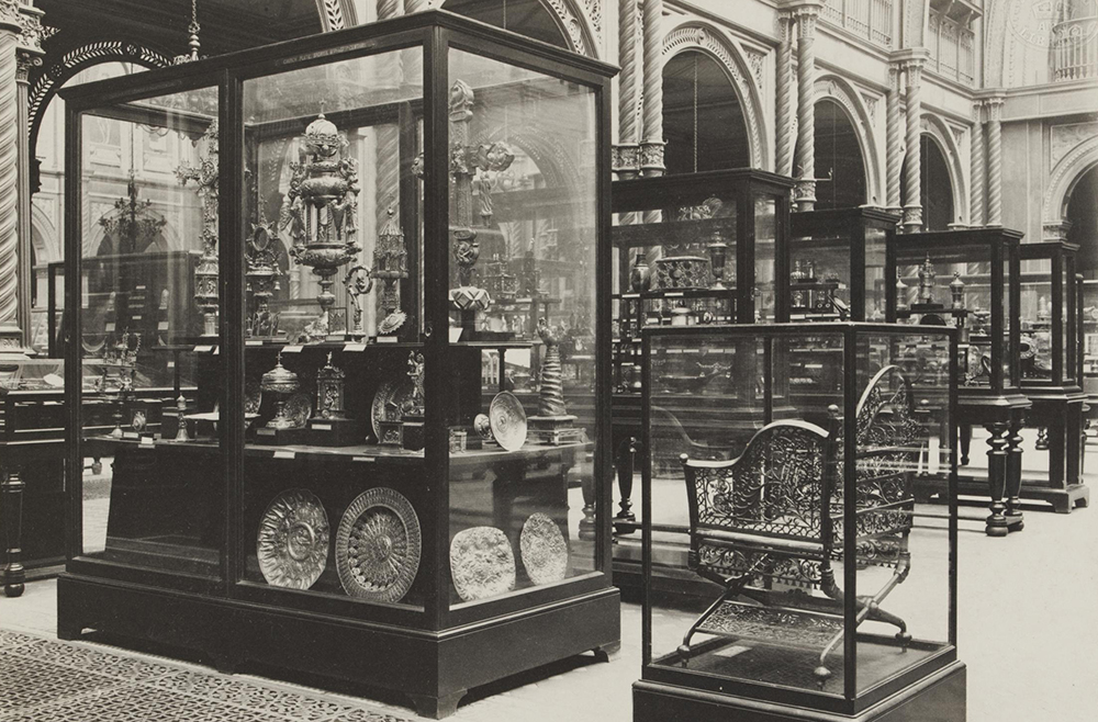 De-constructing Collections: The Colonial Past and Contemporary ...